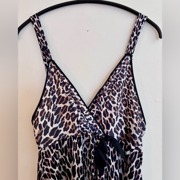 Vanity Fair | Intimates & Sleepwear | Rare Vintage Vanity Fair Leopard ...